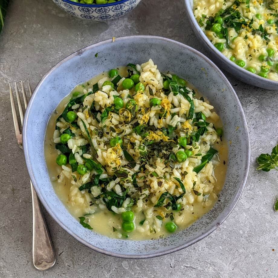 Spring and summer greens guide / A - Z of Veg / Riverford