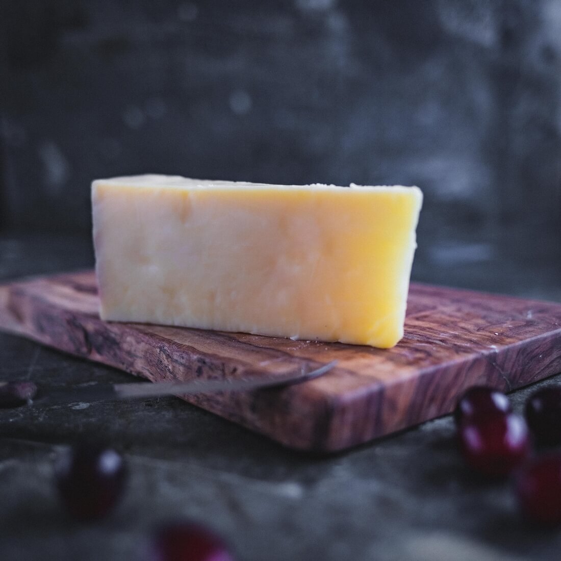 Pitchfork cheddar 200g / Riverford