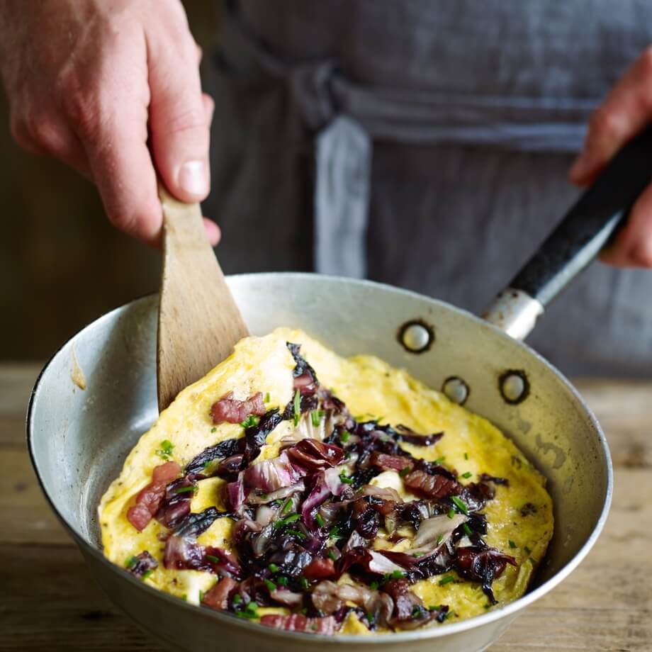 Courgette omelette recipe / Riverford