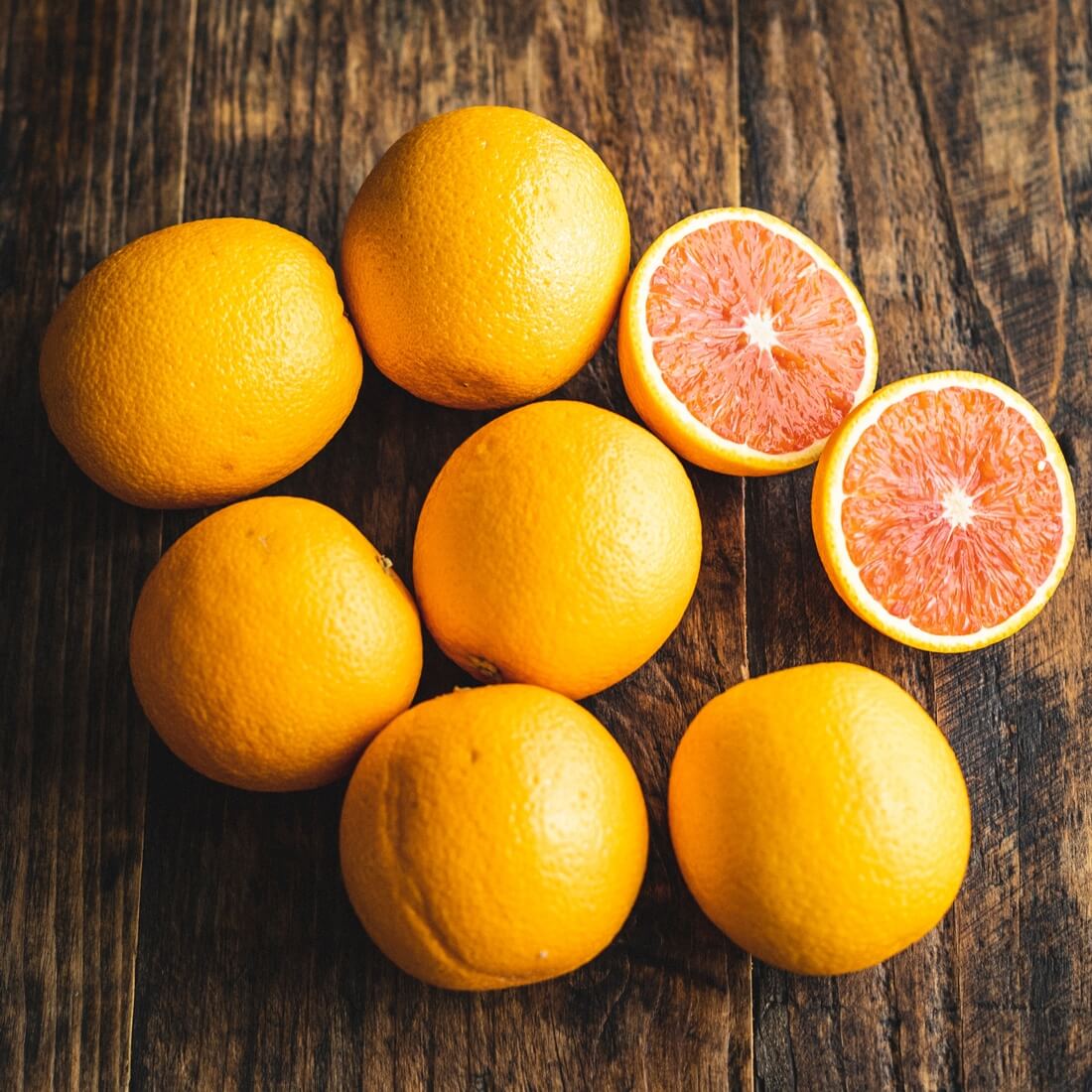 Organic Ruby Valencia oranges 1kg / Riverford