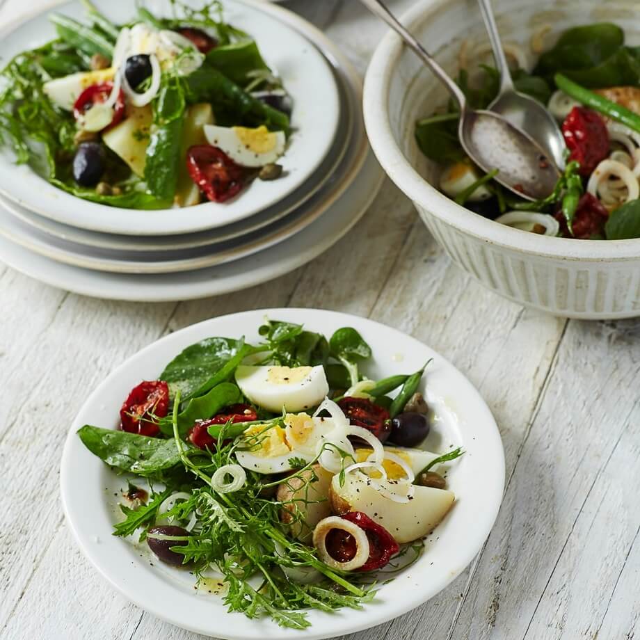 Runner beans guide / A - Z of Veg / Riverford