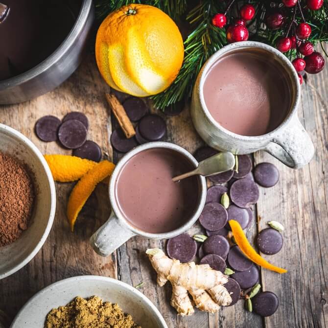 Organic Mulled Hot Chocolate Kit / Riverford
