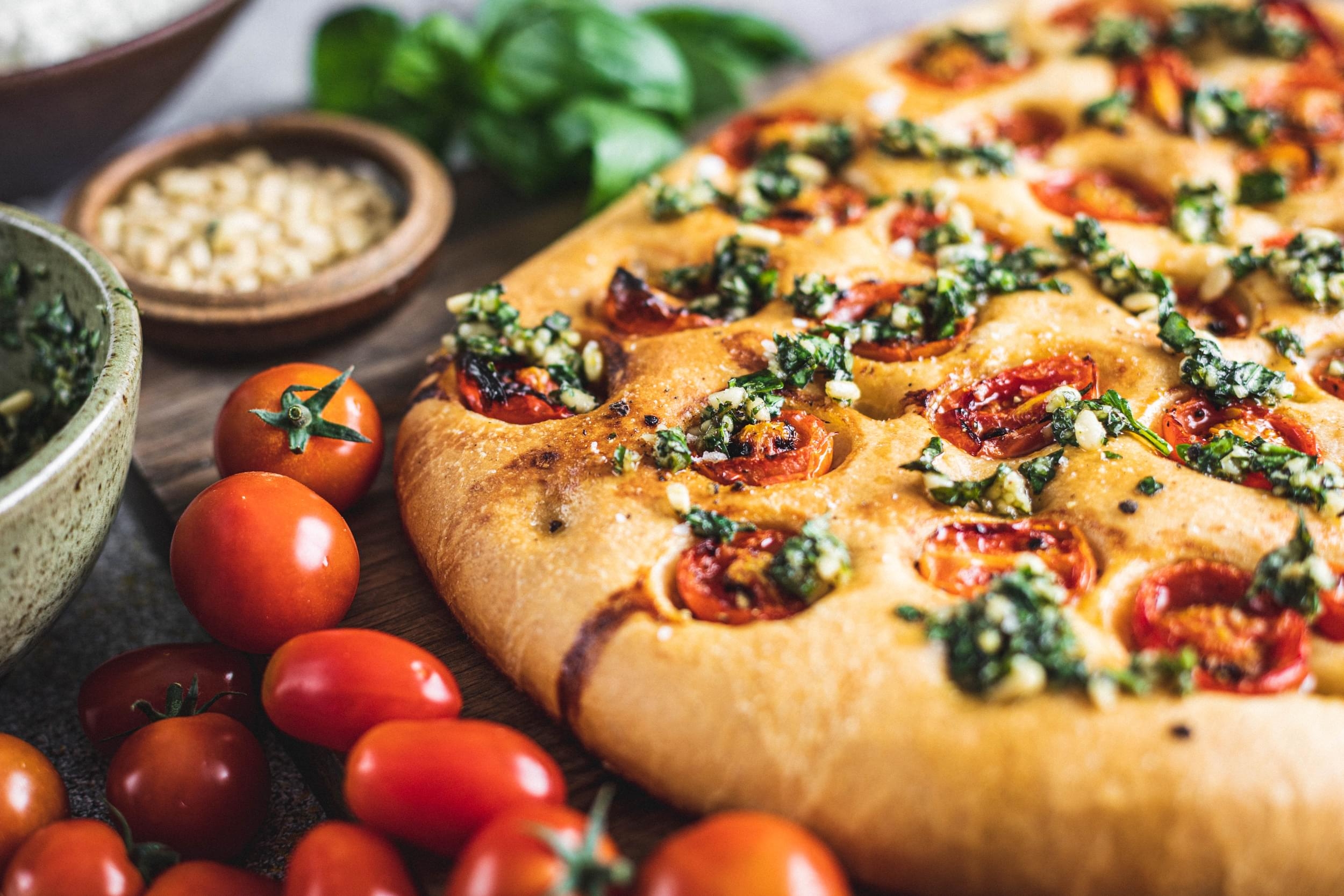 Tomato & Oregano Focaccia Kit / Riverford