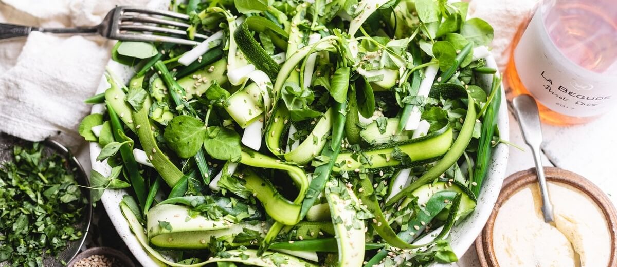 Organic Courgette, Kohlrabi & Miso Dressing Salad Kit / Riverford