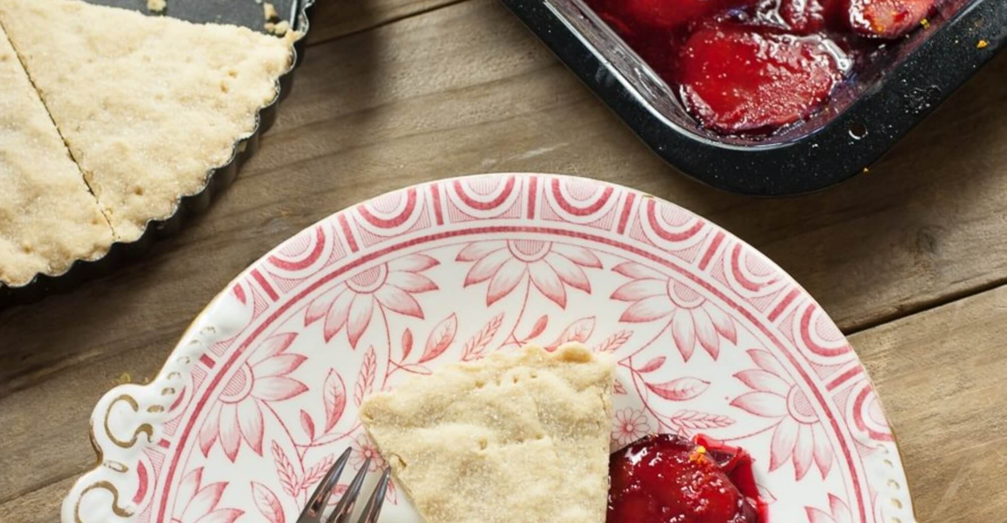 Shortbread with roasted plums recipe / Riverford