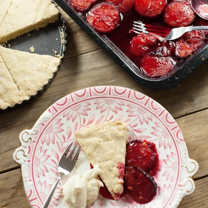 Shortbread with roasted plums recipe / Riverford