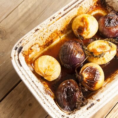 Simple roasted onions recipe / Riverford