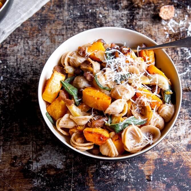 Squash & chestnut pasta with crispy sage & garlic recipe / Riverford