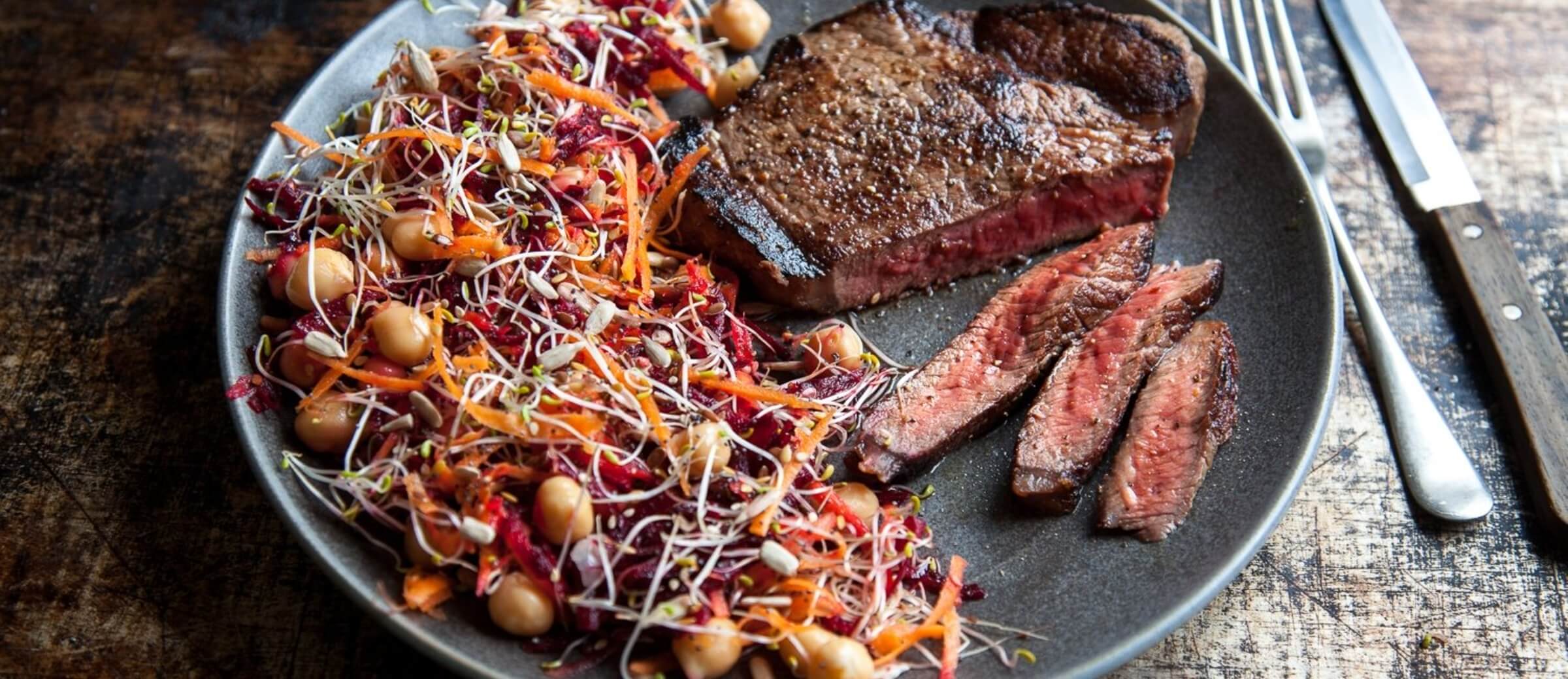 Steak salad with carrots, beets and orange and ginger dres... / Riverford