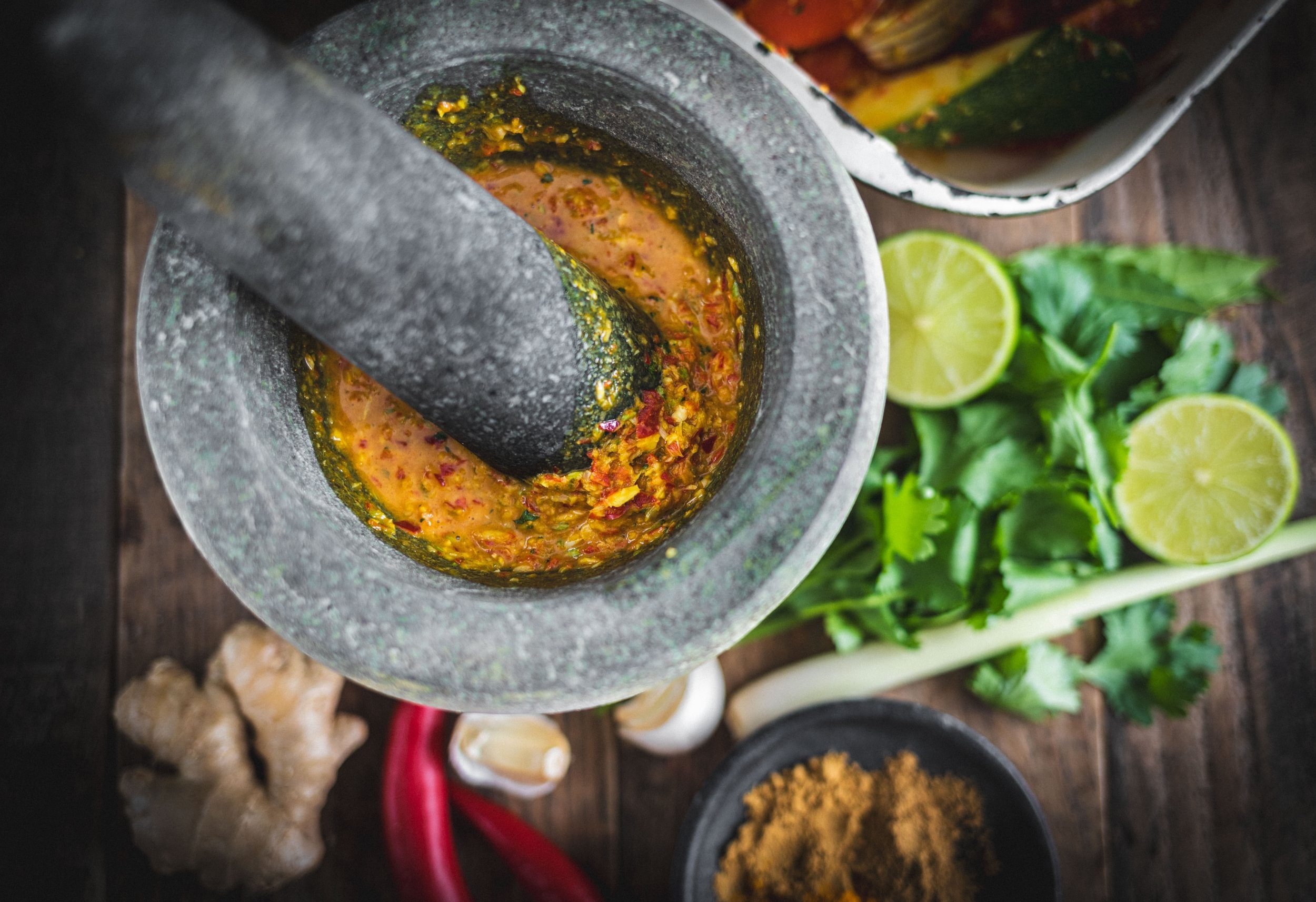 Organic Thai-style BBQ marinade kit / Riverford
