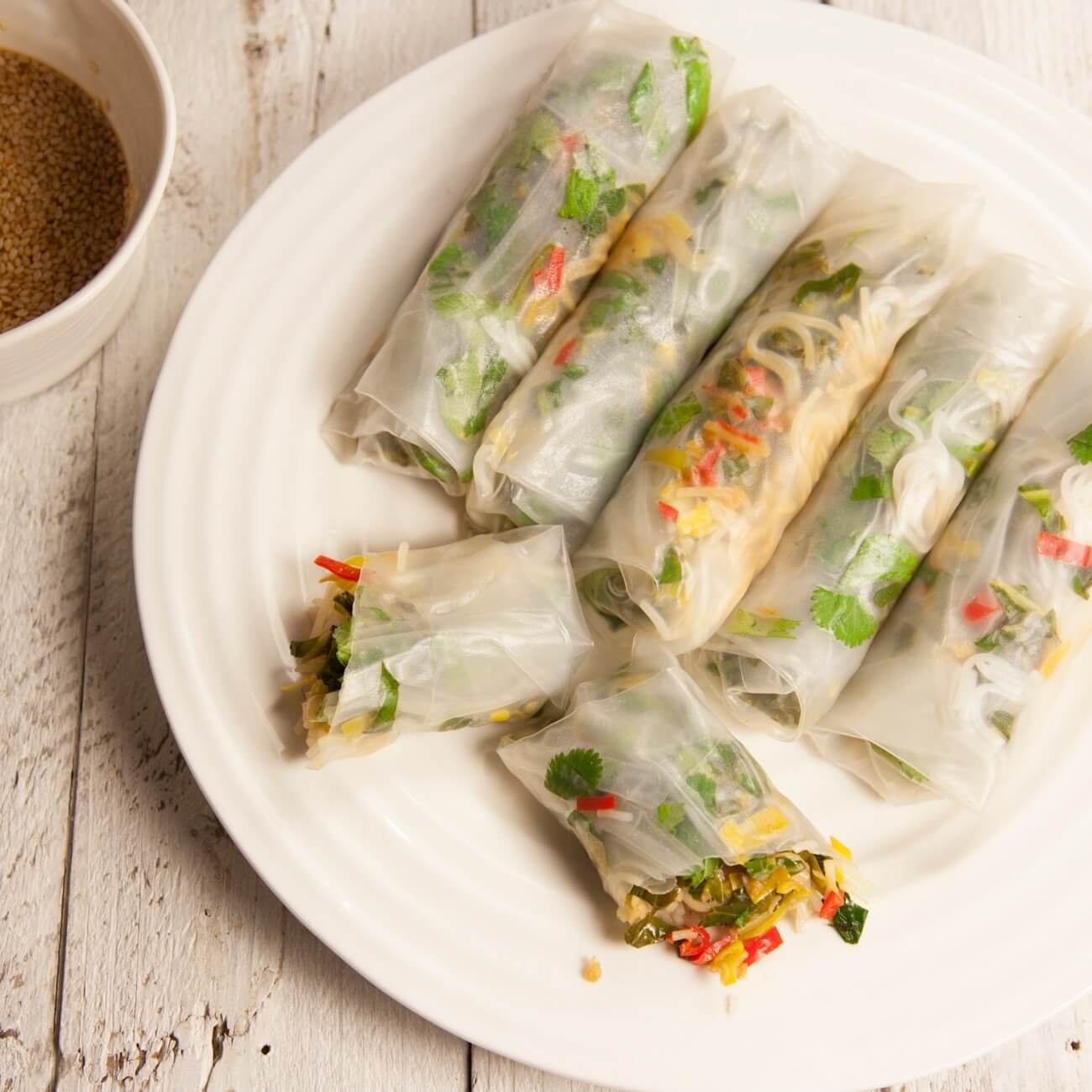 Vietnamese spring green rolls with sesame soy dipping sauce / Riverford