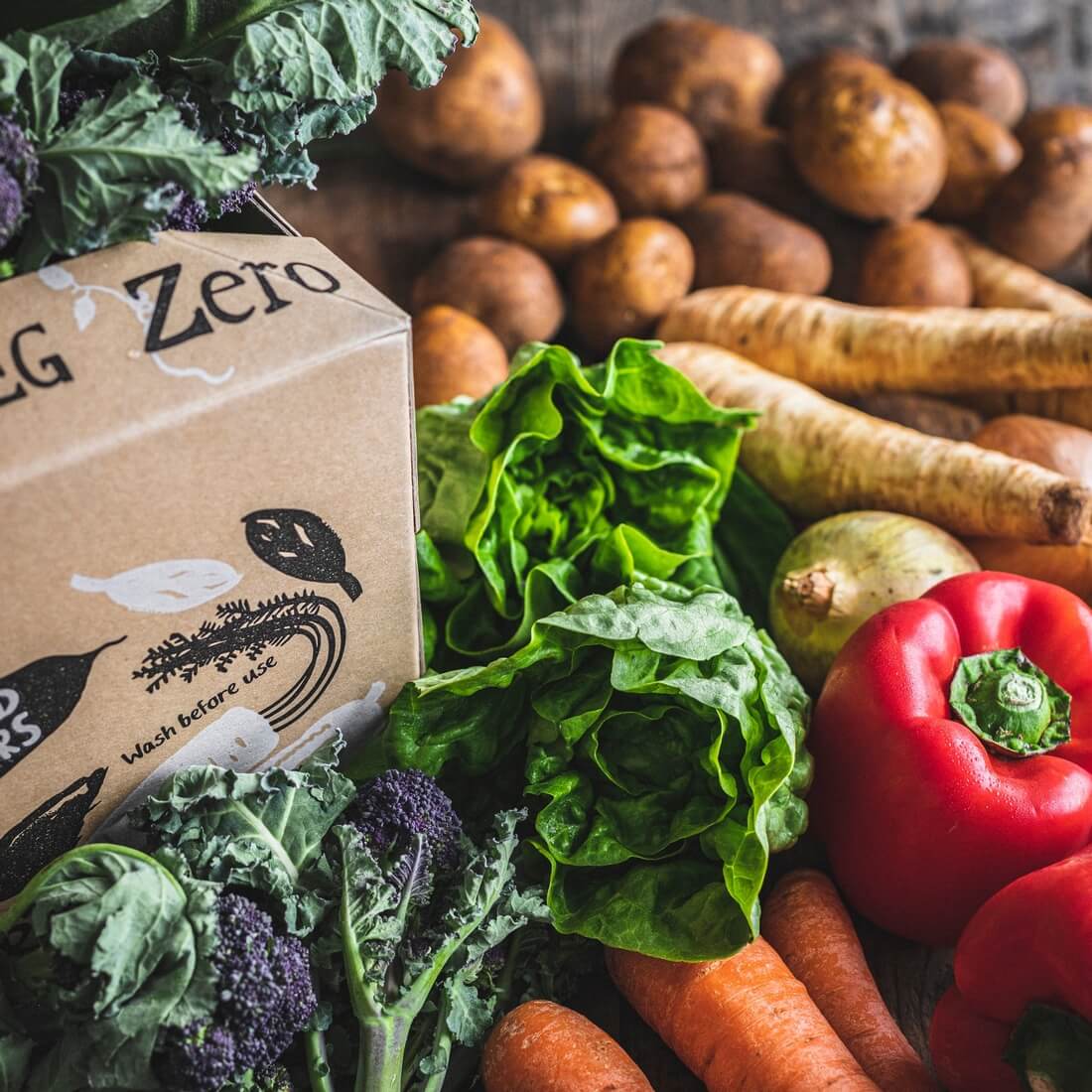 Organic Zero packaging organic veg box - medium / Riverford
